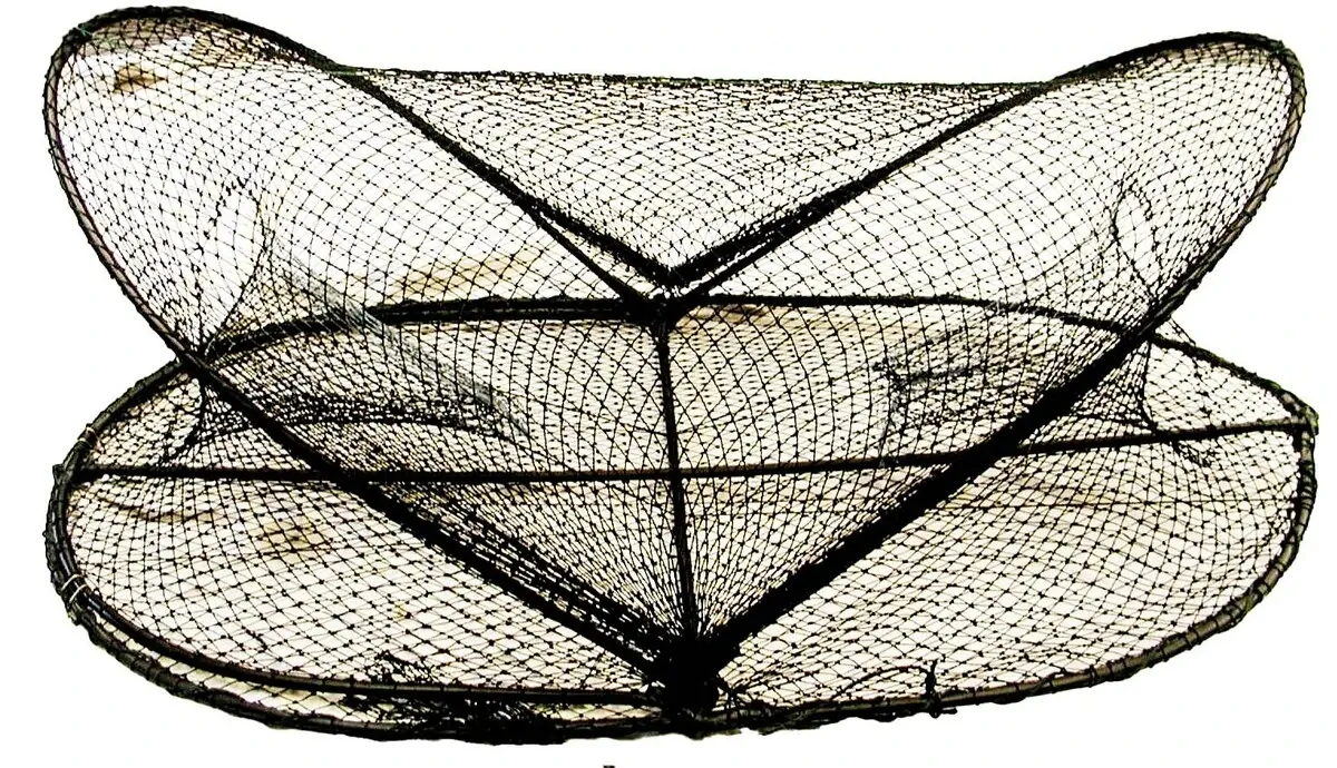 Seahorse Black Opera House Net Large Folds | Outback Equipment