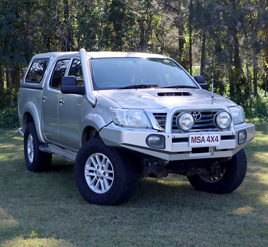 MSA 4x4 Accessories Toyota Hilux Gen 7, 2005 - 2015, Black, Manual | Outback Equipment